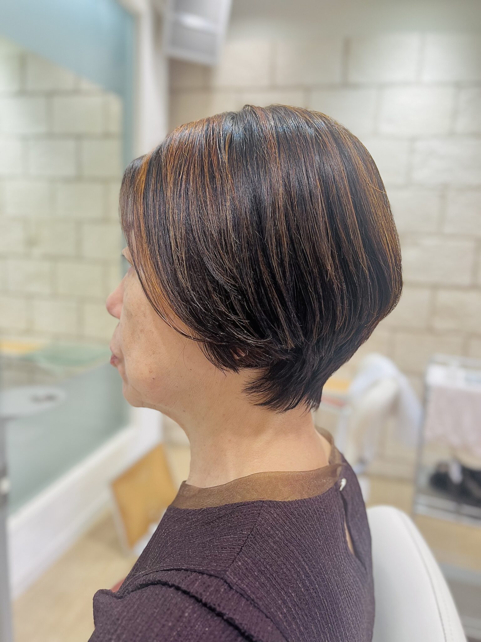 首元すっきりの上品ショート | 青山・吉祥寺でショートの得意な美容室・ヘアサロン RENJISHI